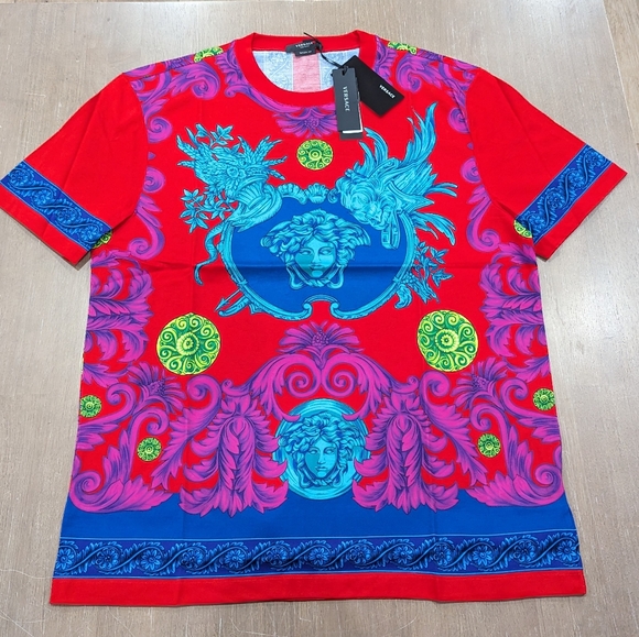 Versace | Shirts | Mens Versace Baroque Print Graphic Crewneck Tshirt ...